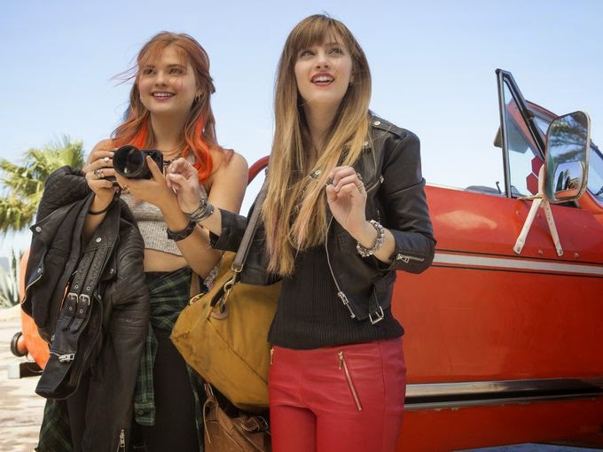 First Look At Molly Ringwald In New 'Jem And The Holograms' Movie Stills