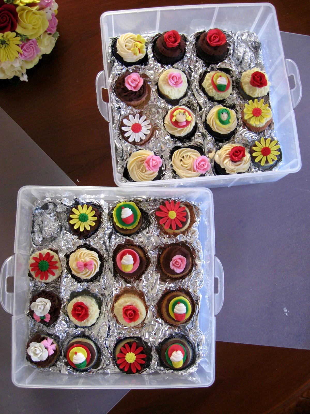 bagaimana cara mengirimkan cupcake dengan aman