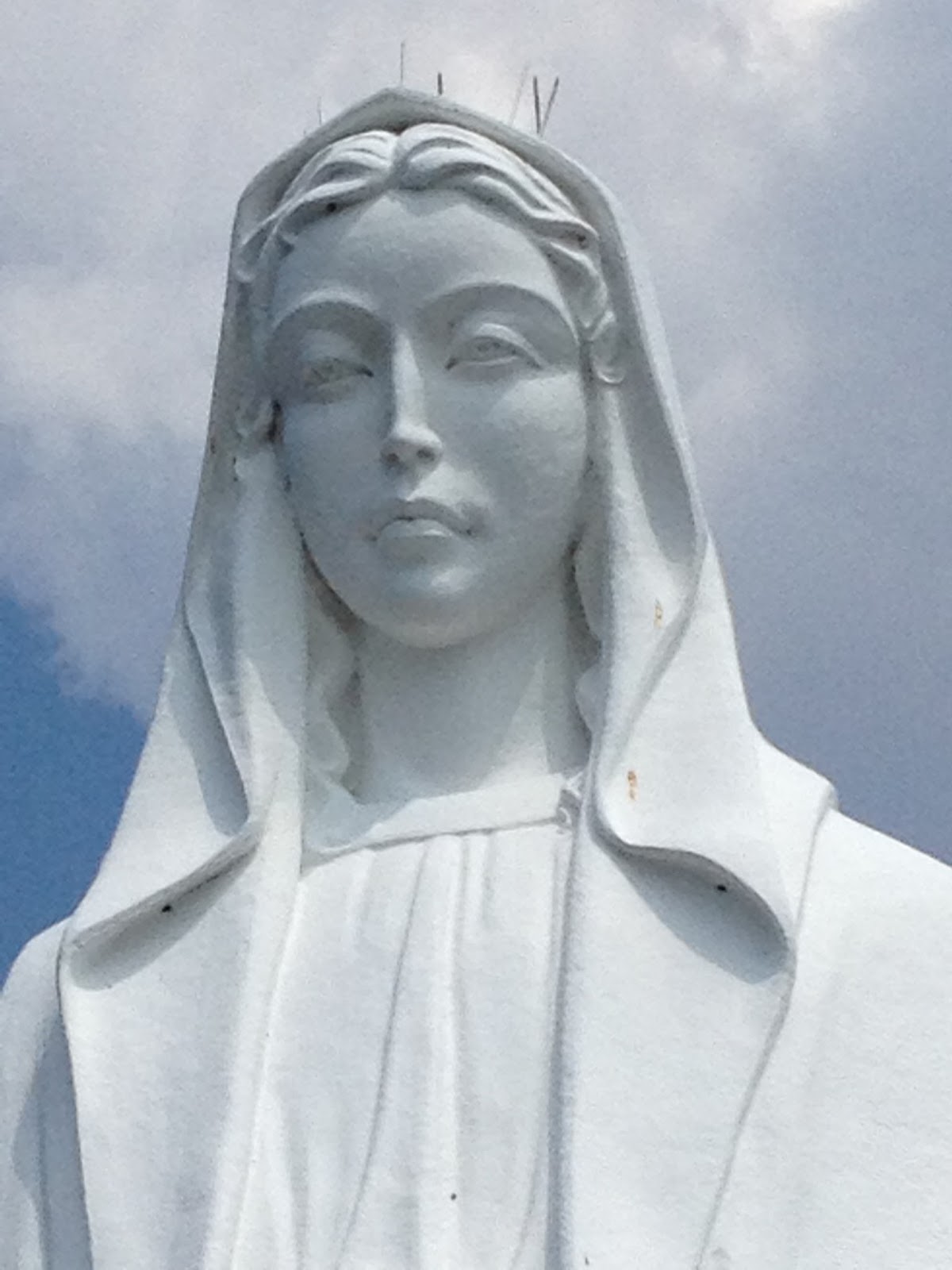 Dream Tours Japan: Maria Statue: Nagasaki City