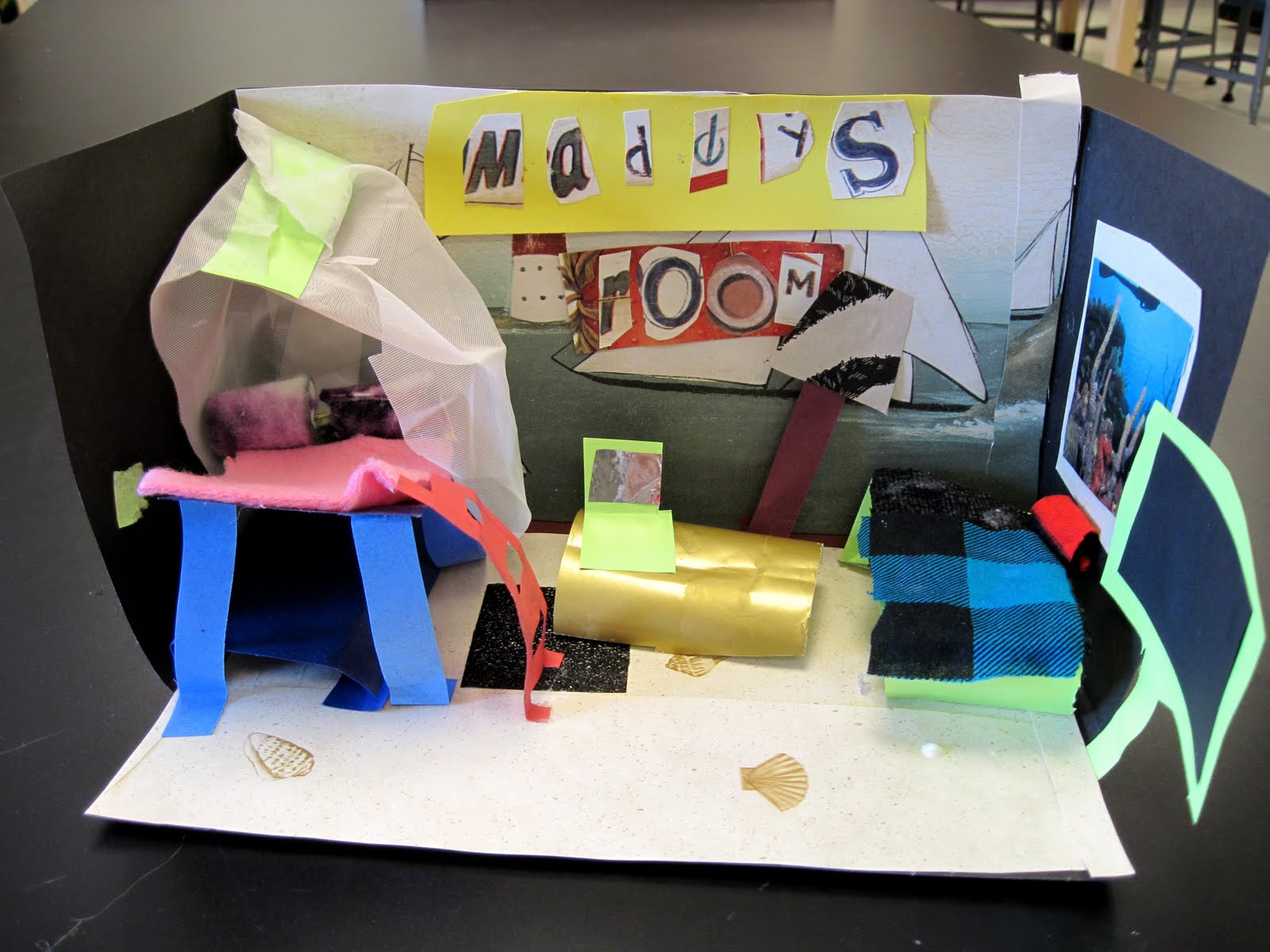 There's a Dragon in my Art Room: My Dream Room! by 4th grade