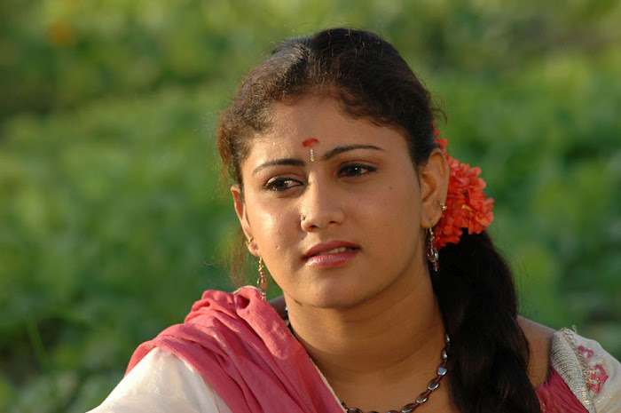 Amrutha Valli tamil actressAmrutha Valli incute dress | Celebrities ...