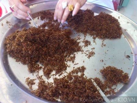 Yellow ant salt – Specialty strangers from lands of Kon Tum