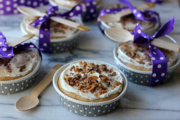 Me and My Pink Mixer: Cinnamon Bun Mini Cakes