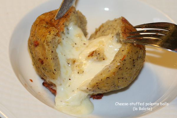 Tra Fiume e Trieste: Una palla di polenta riempita di formaggio: è ...