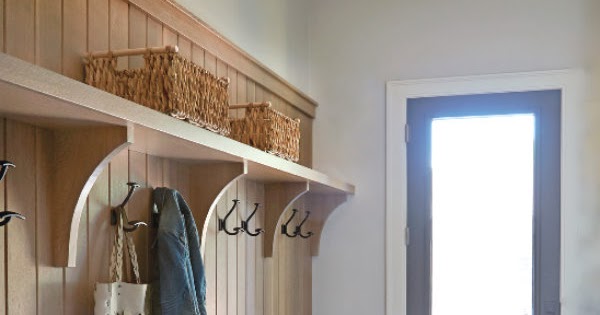 ciao! newport beach: pretty back hall