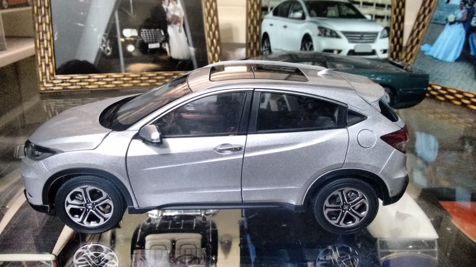 Garagem do Paulo Sípoli: Honda HRV 1/18