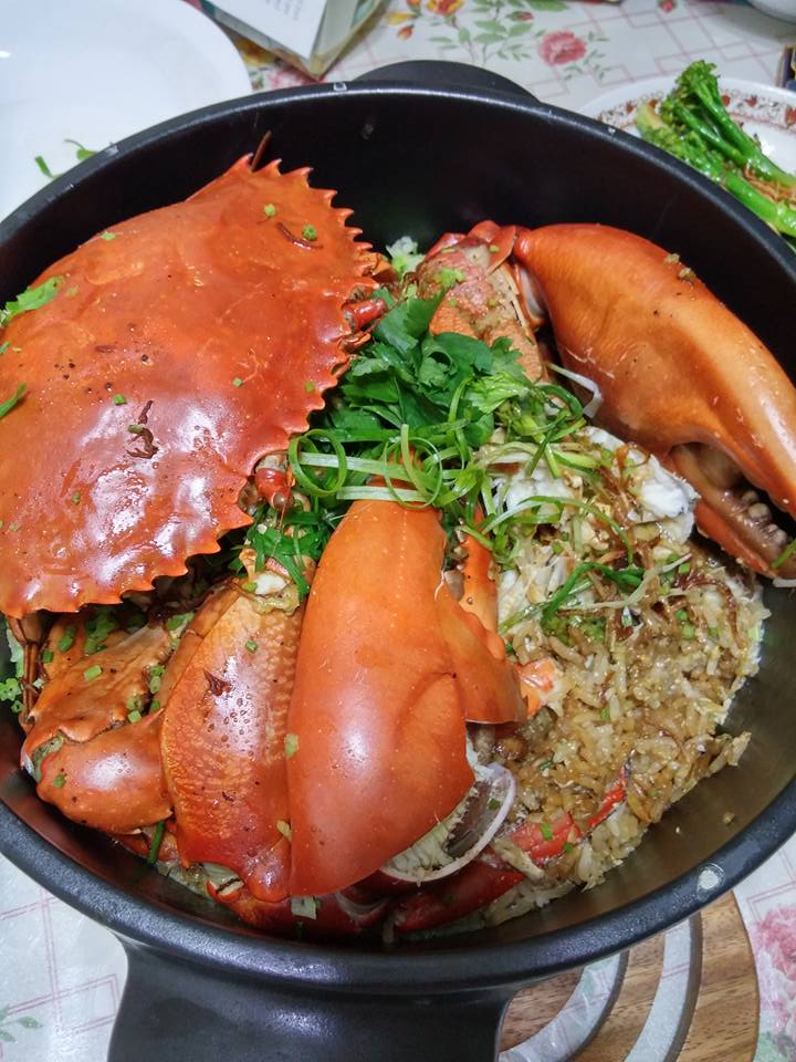 Claypot crab rice by Ryan Thian