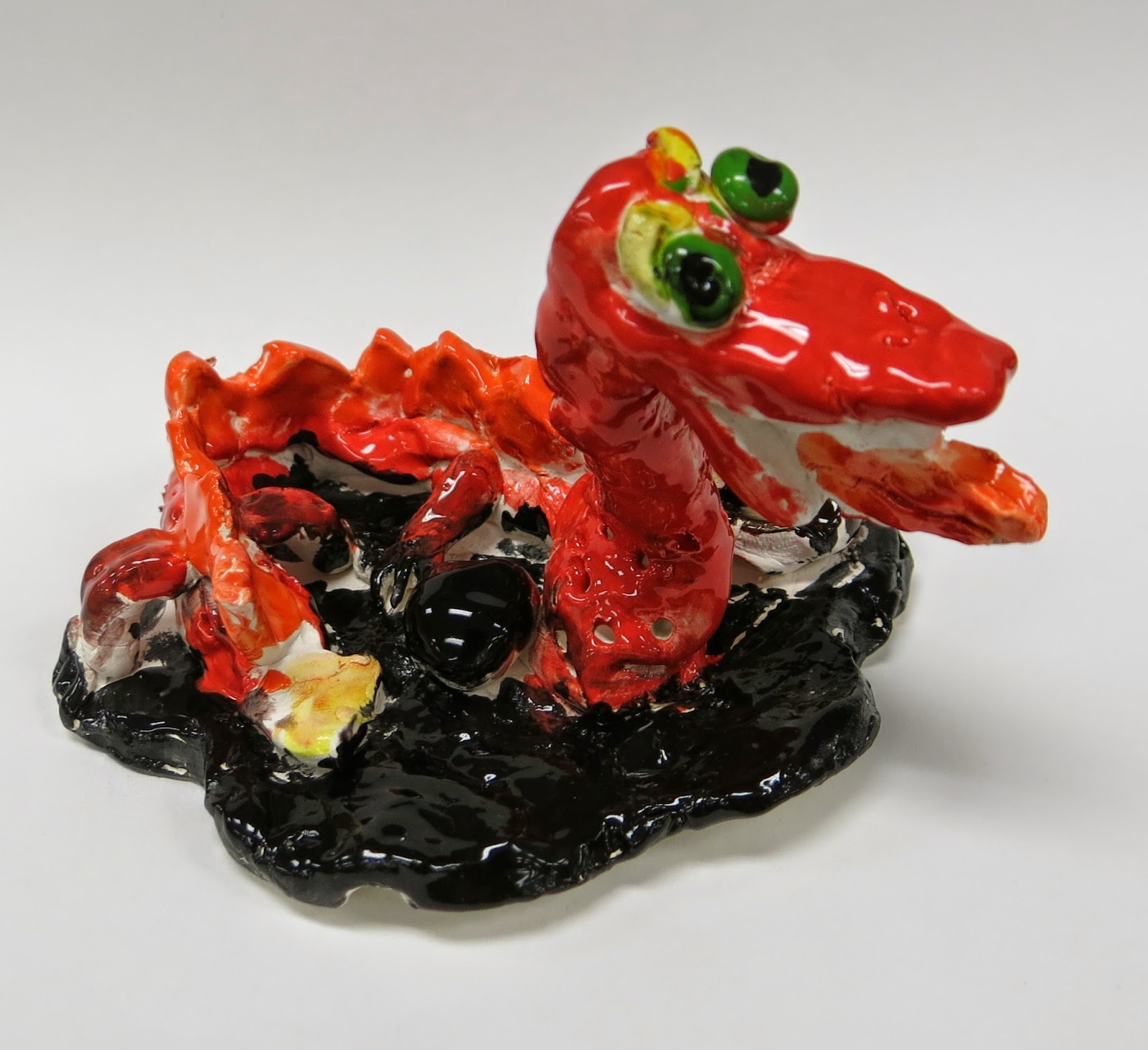 Cassie Stephens: In the Art Room: Ceramic Chinese Dragons with Third Grade