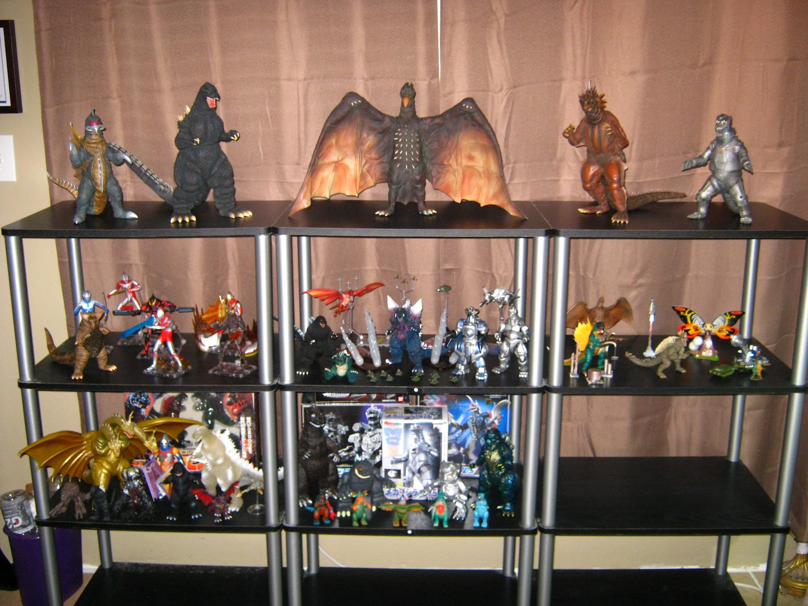 The Kaiju Planet: My Godzilla Collection (08/07/12)
