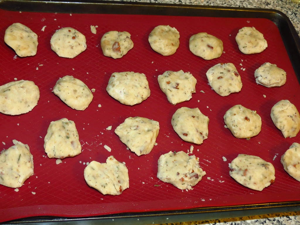 Great Lent Gourmet: Day 31: Tea Biscuits with Rosemary - Μπισκότα του ...