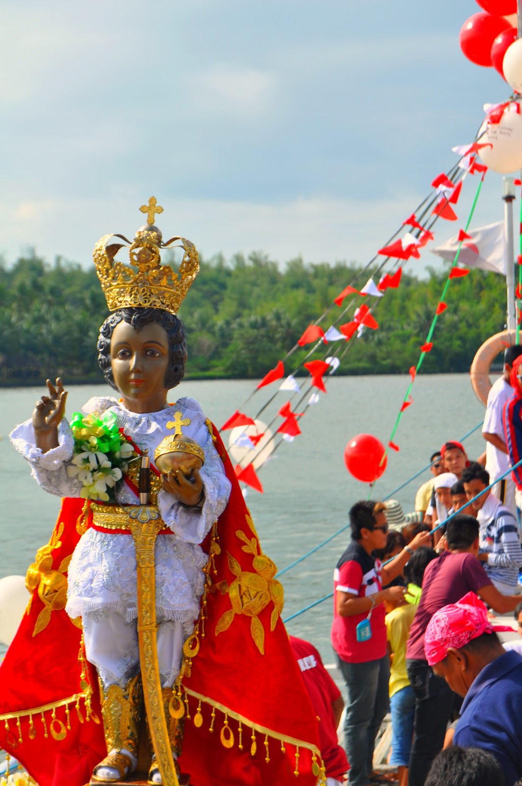 Dince's Chronicles: THE CARACOL FESTIVAL IN HONOR OF THE SANTO Niño de ...