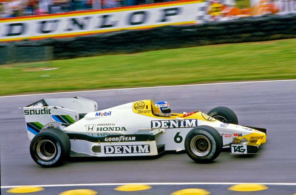 Williams FW09 / FW09B