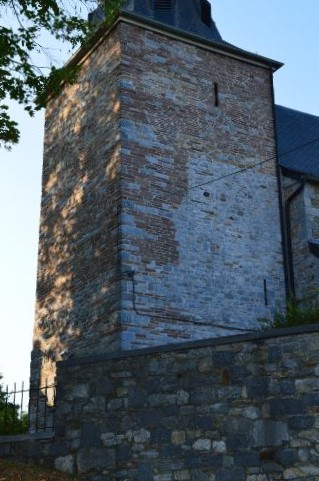 Romaanse kunst en architectuur: Eglise Sainte-Geneviève te Florée ...