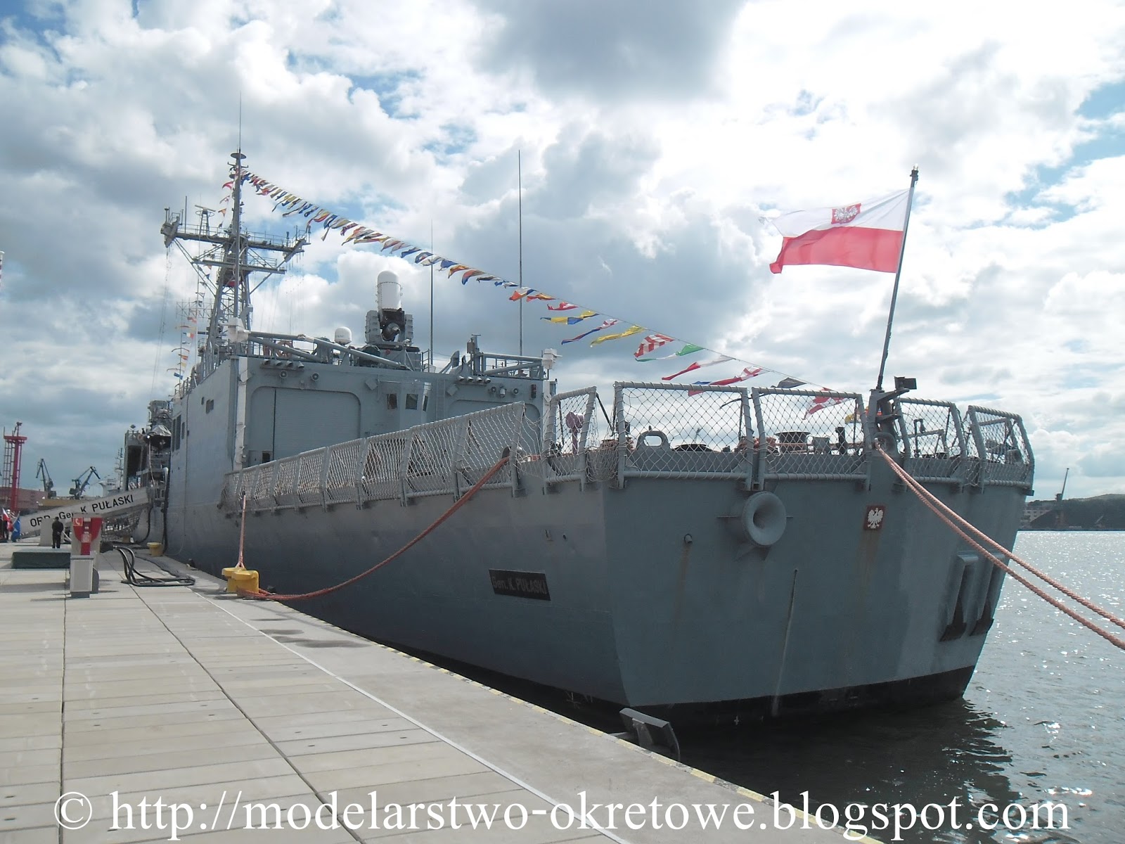 Modelarstwo okrętowe: Święto Wojska Polskiego - Wodowanie monety ORP ...