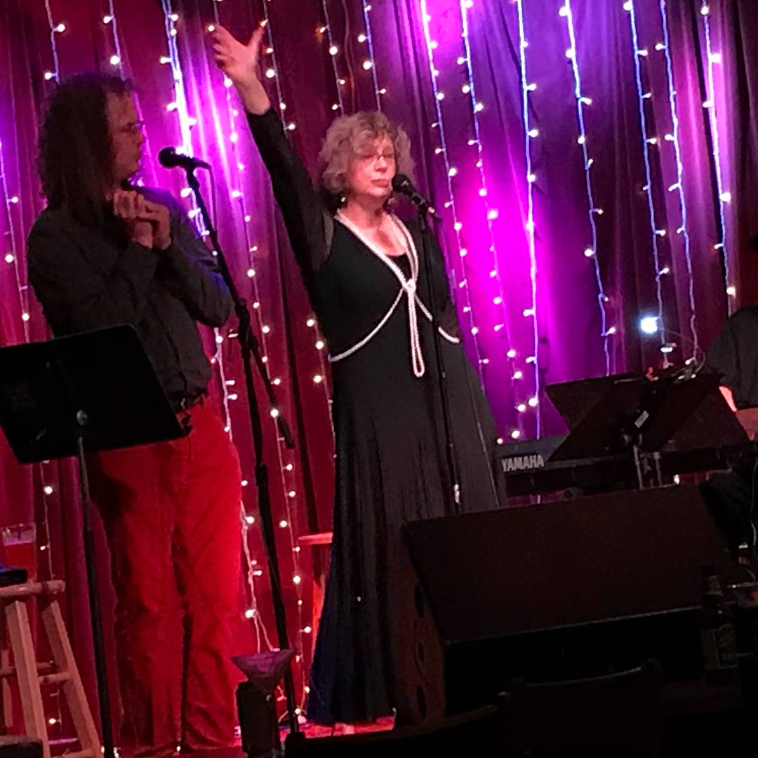 Righting on the Wallz: February 2018