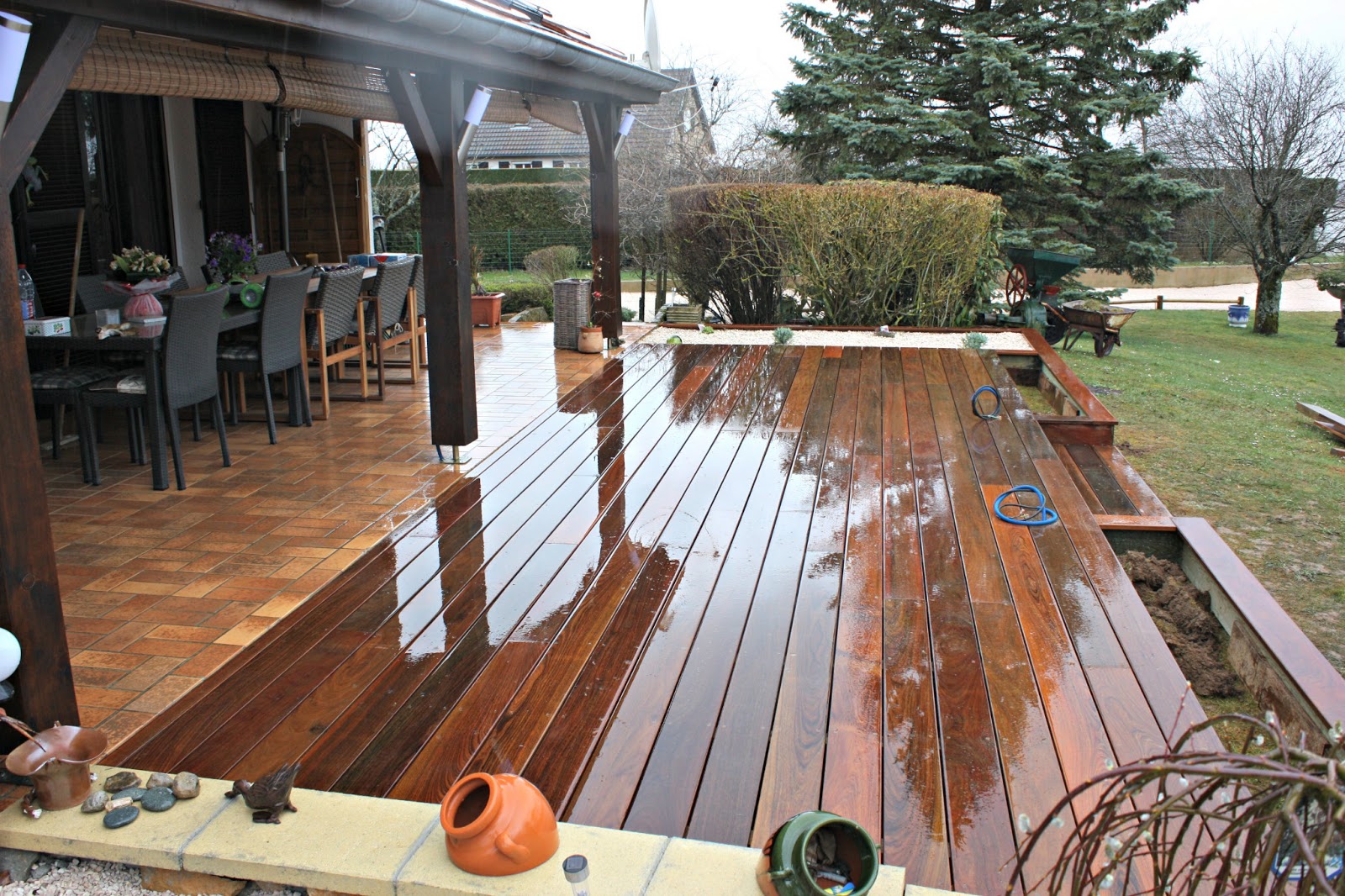 jardins secrets terrasses bois