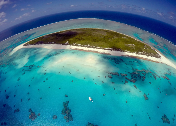 Lucey Blue: North East Herald Cay - Aerial images using GoPro Hero 4 on ...