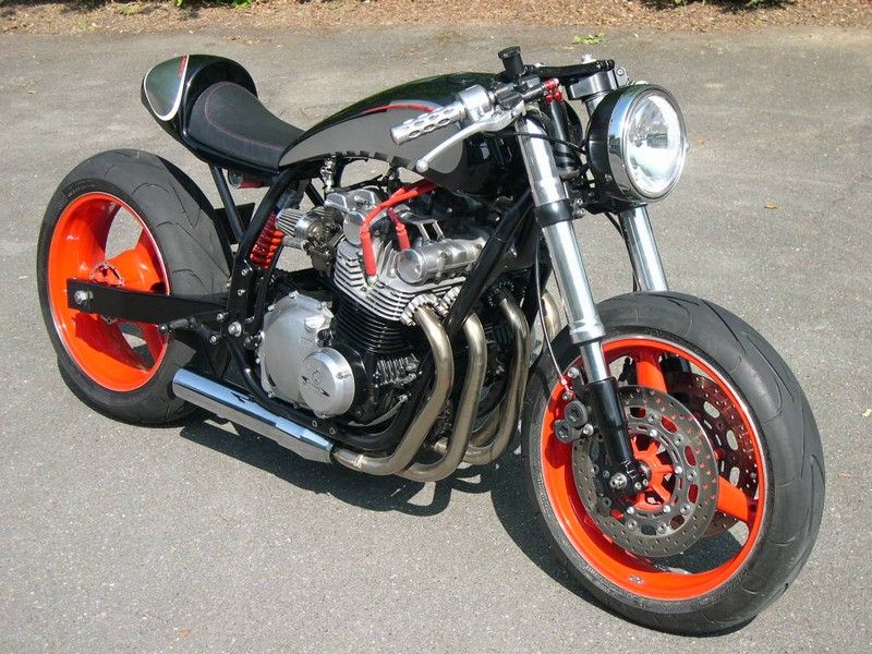MOTORCYCLE 74: Suzuki GS 750 cafe racer