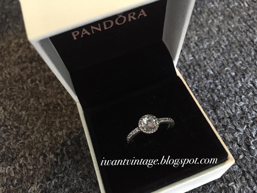 I Want Vintage | Vintage Designer Handbags: Pandora Classic Elegance Ring