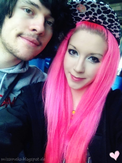 ♥~ Sparkling Neko world~♥: Trips with my boyfriend Virtual Riot ...