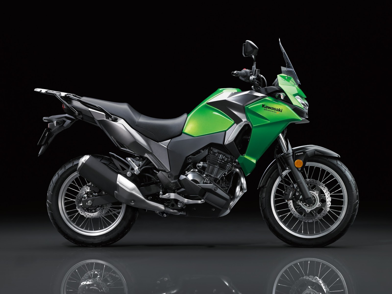 Kawasaki presenta las nuevas Z900, Versys-X 300 y Z650 | Valenciacars