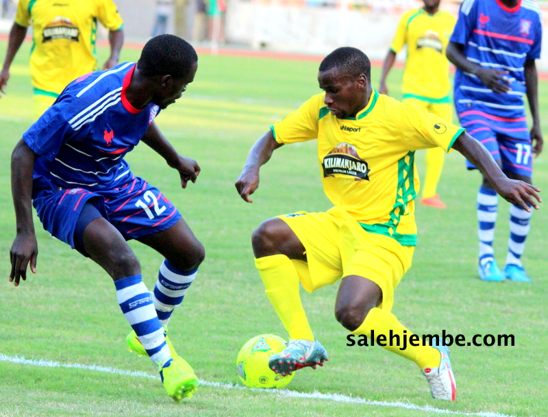 KASEKE AONDOKA SINGIDA, AREJEA DAR KUJIBU MASWALI YA YANGA, ANAUNGANA ...