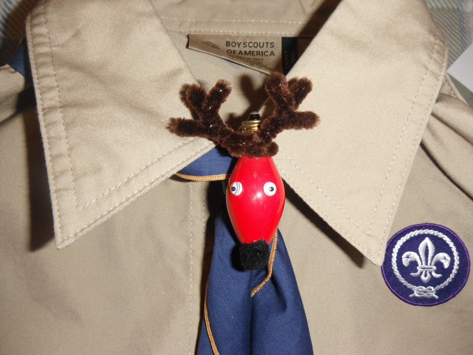 Crafting Weasels: Holiday Neckerchief Slides