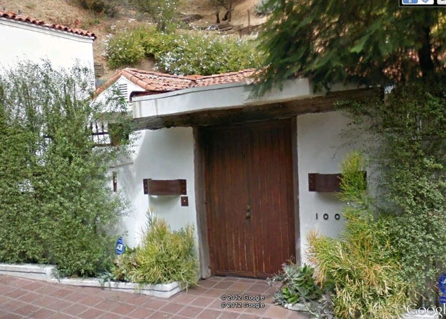 My Love Of Old Hollywood: Hollywood at Home: Rudolph Valentino's Falcon ...