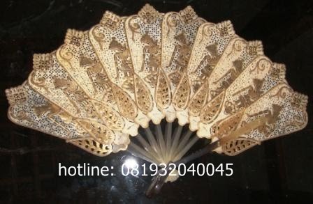 Kipas Kulit | Jual wayang kulit Harga wayang kulit termurah, souvenir ...