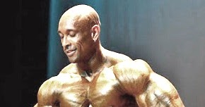 world bodybuilders pictures: mauritius bodybuilder Denis Ayen