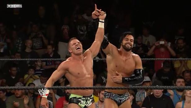 WWE NXT 22-08-2012: Seth Rollins & Jinder Mahal Se Ven Las Caras A Una ...