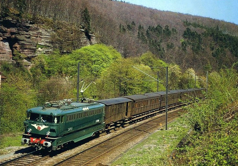 transpress nz: SNCF loco BB 16500 between Lutzelbourg and Arzviller in ...