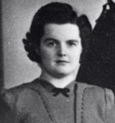 Celebrity Siblings: Muriel Roberts