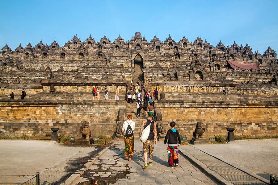 Top 10 Things To Do in Indonesia;Best of Central Java - FORTUNA MEDIA