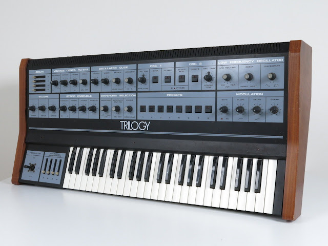 MATRIXSYNTH: Crumar Trilogy