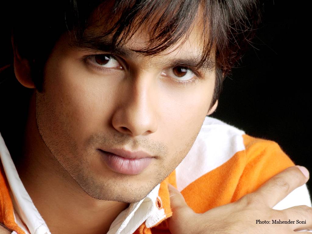 Bollywood Handsome Actor Shahid Kapoor Pictures: Bollydwood Actor ...