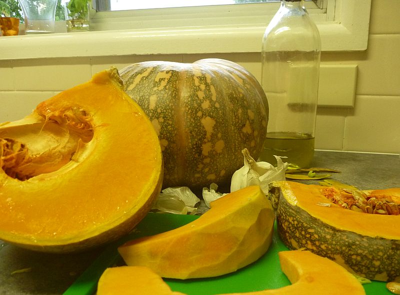 Seaweed & Raine: Button Sized Impossible Quiche