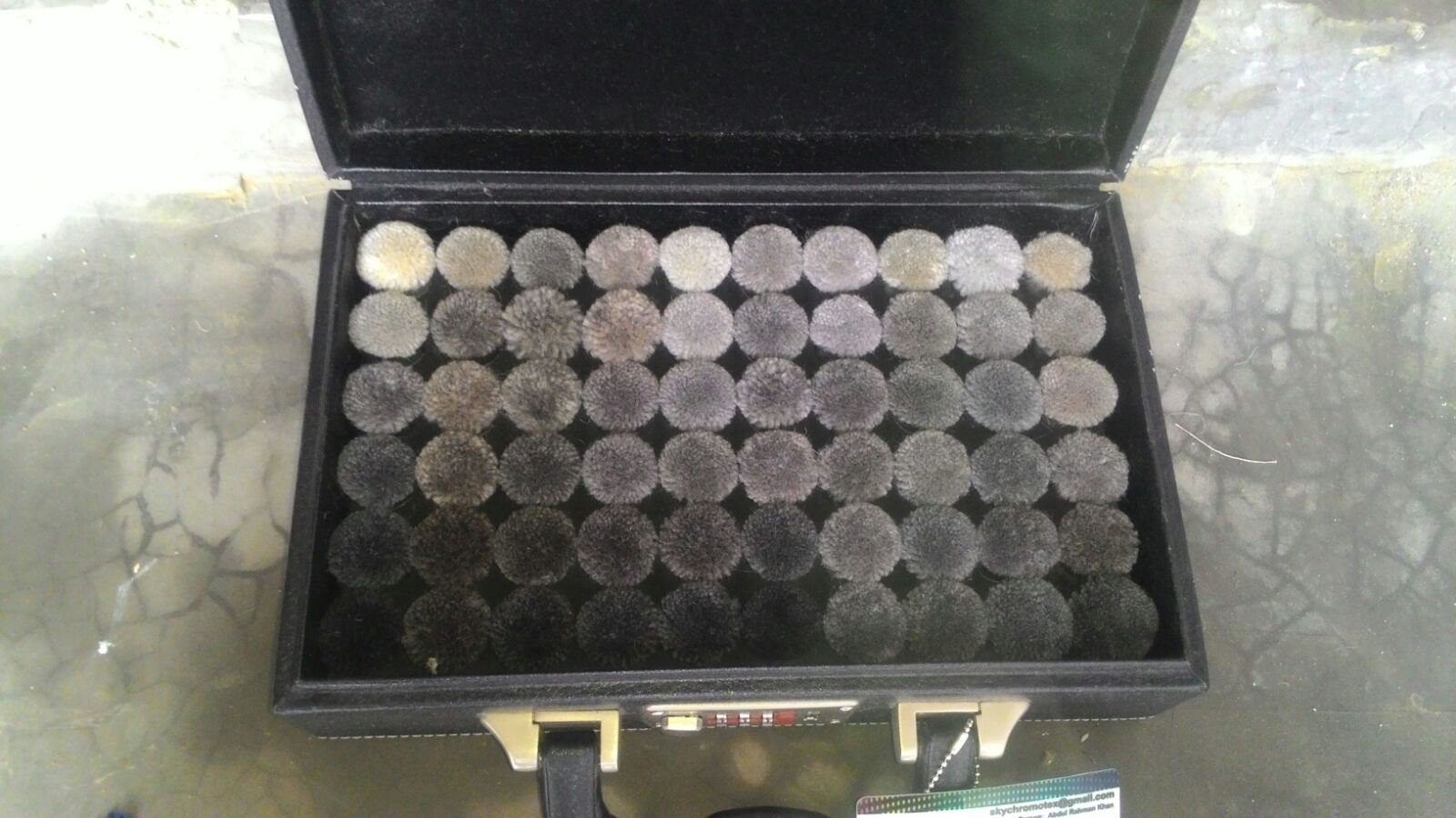 Color Pom Pom Box wool, viscose, silk, bamboo, cotton, nylon, acrylic ...