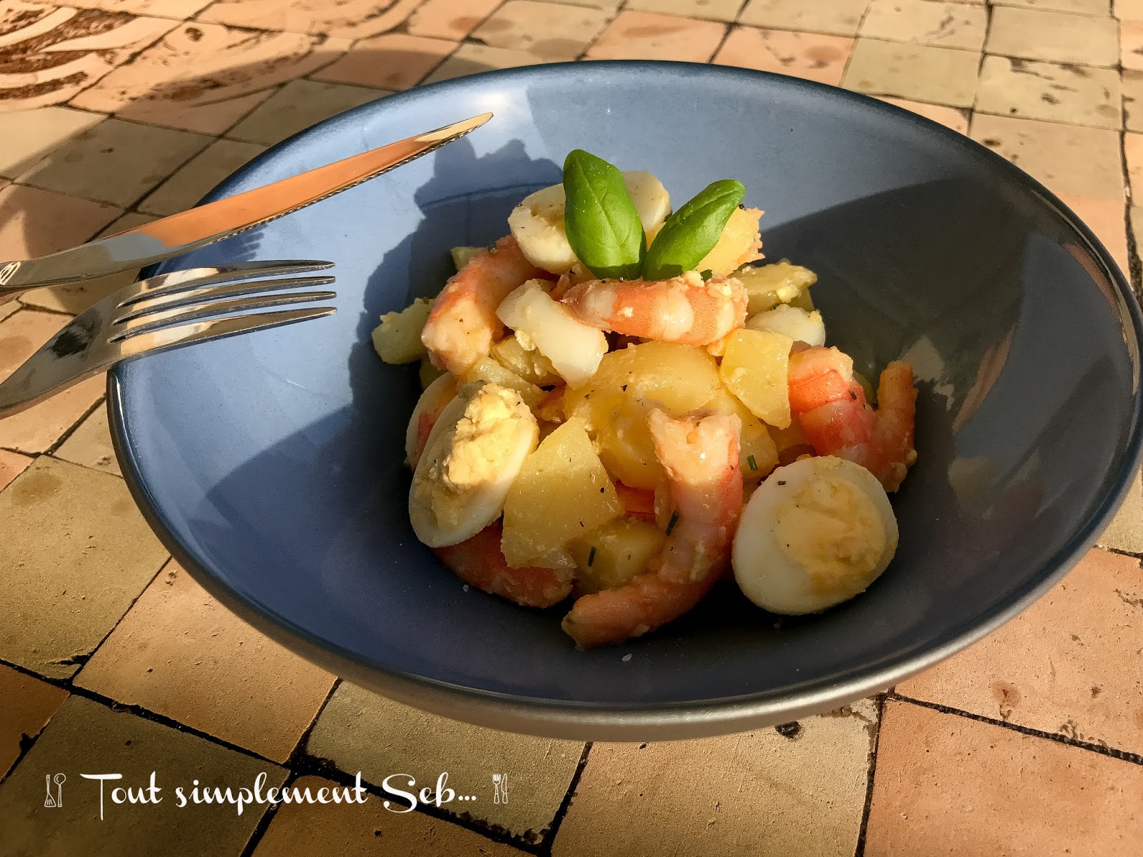 Tout simplement Seb ...: Salade pomme de terre, crevettes et oeufs de ...