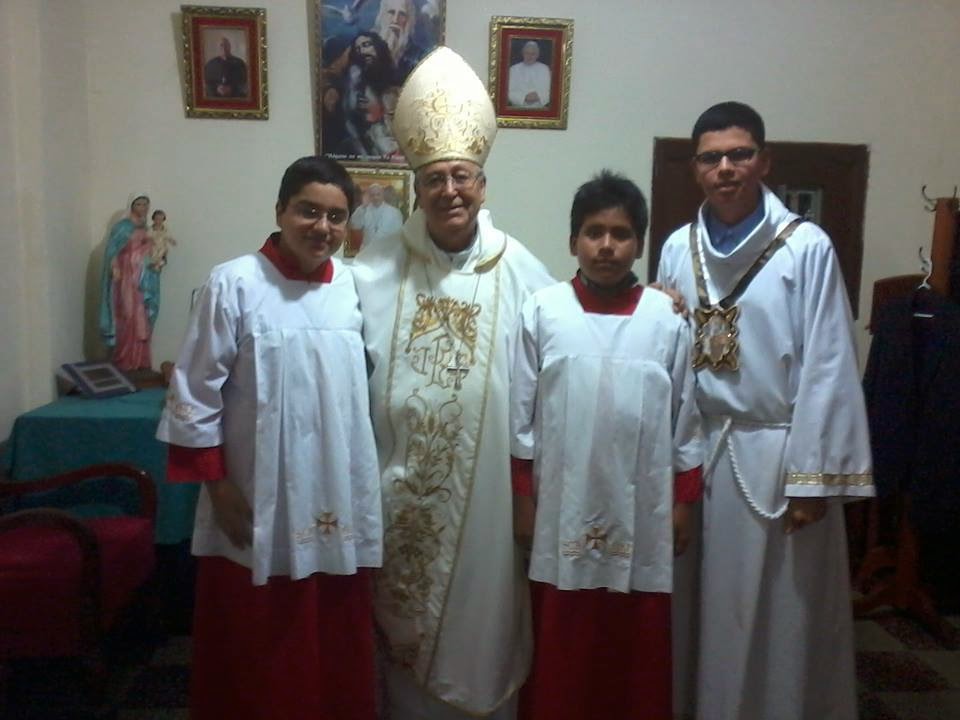 ® Blog Católico Gotitas Espirituales ®: ¿QUÉ ES UN OBISPO Y PARA QUÉ SIRVE?