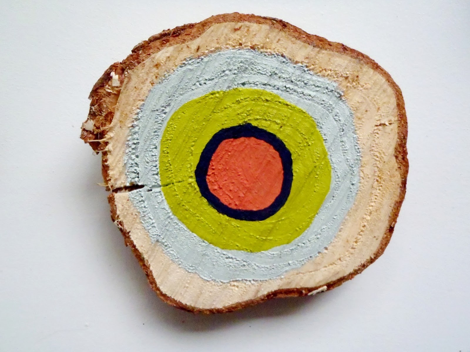 DIY Painted Tree Rings – Turning It Home