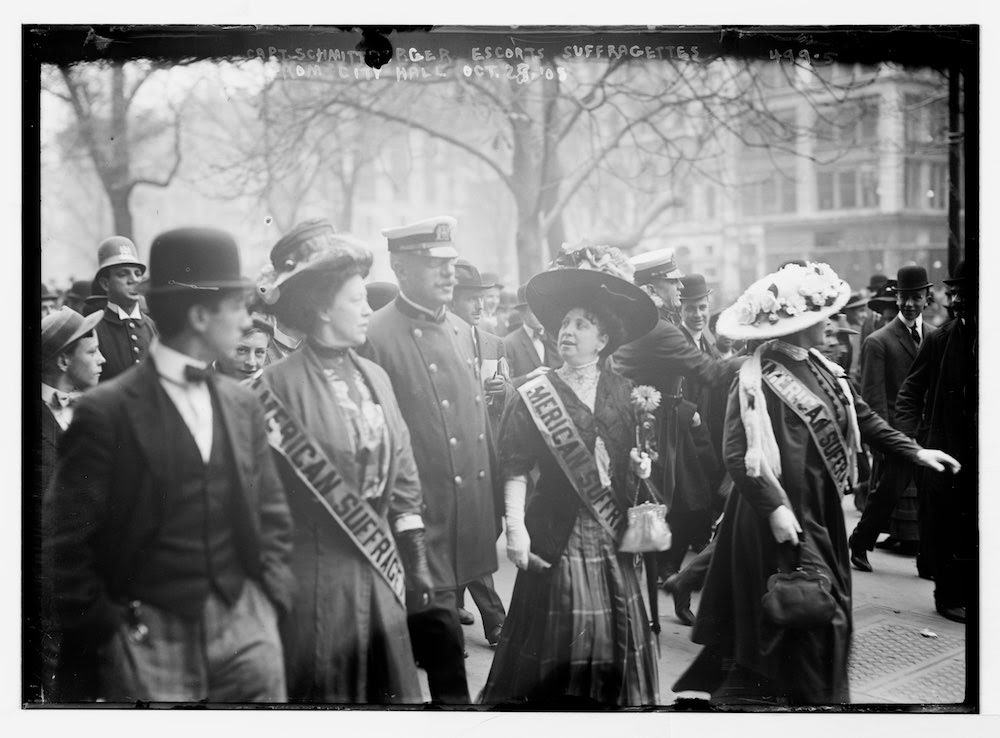 Suffragettes vs. Police: Historical Photos of Women's Suffrage ...
