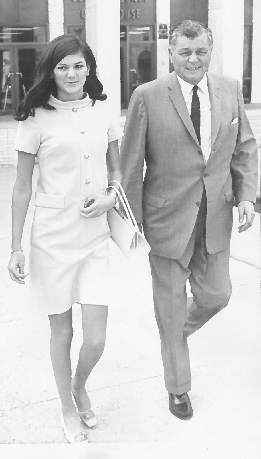 Our True Crime Podcast: 35. Buried Alive: The Kidnapping of Barbara Mackle