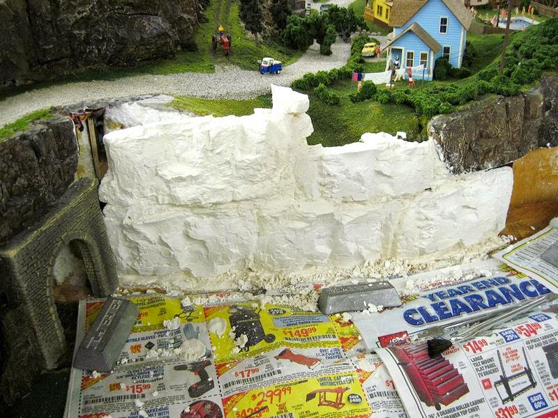 Carving rocks from foam - Layouts and layout building - Trains.com Forums