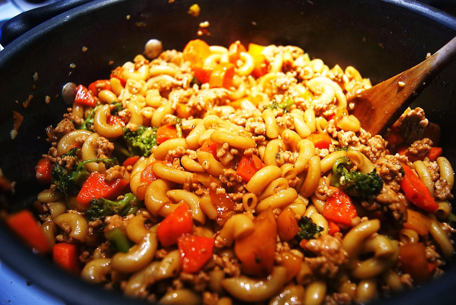 C'est bon dans l'bedon: Macaroni chinois