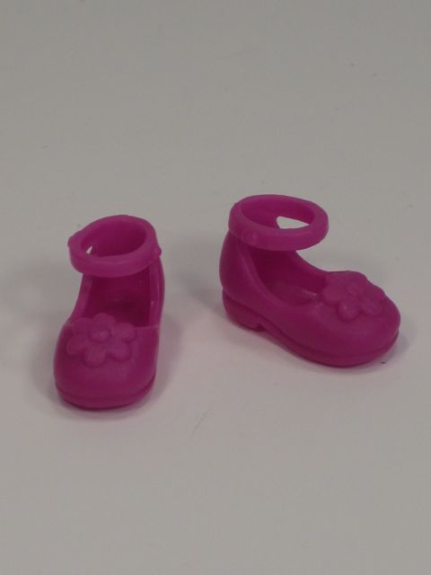 Some Friends for Barbie's Sister Chelsea | The Toy Box Philosopher