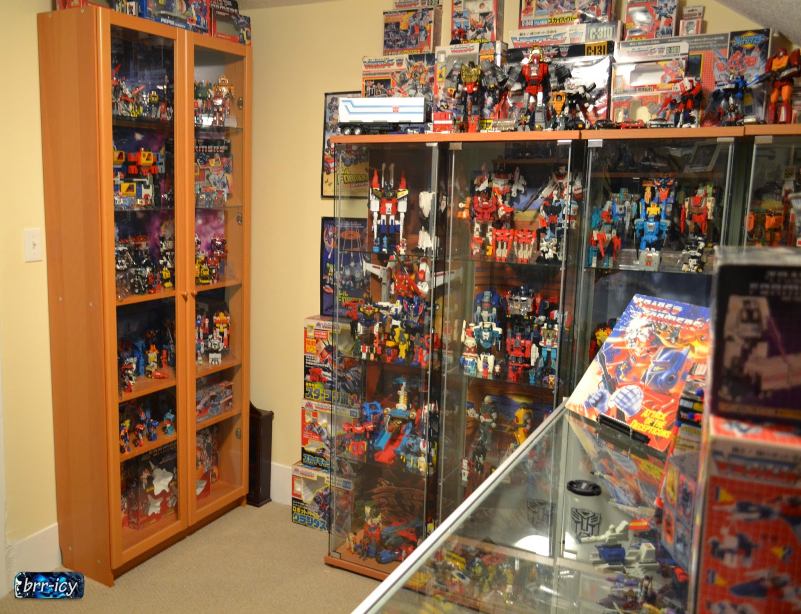 Brr-icy's Transformers Reviews: New G1 Collection Room Update ...