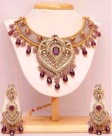 WORLD FASHION: New Fashion Jewellery Designs Photos and Videos