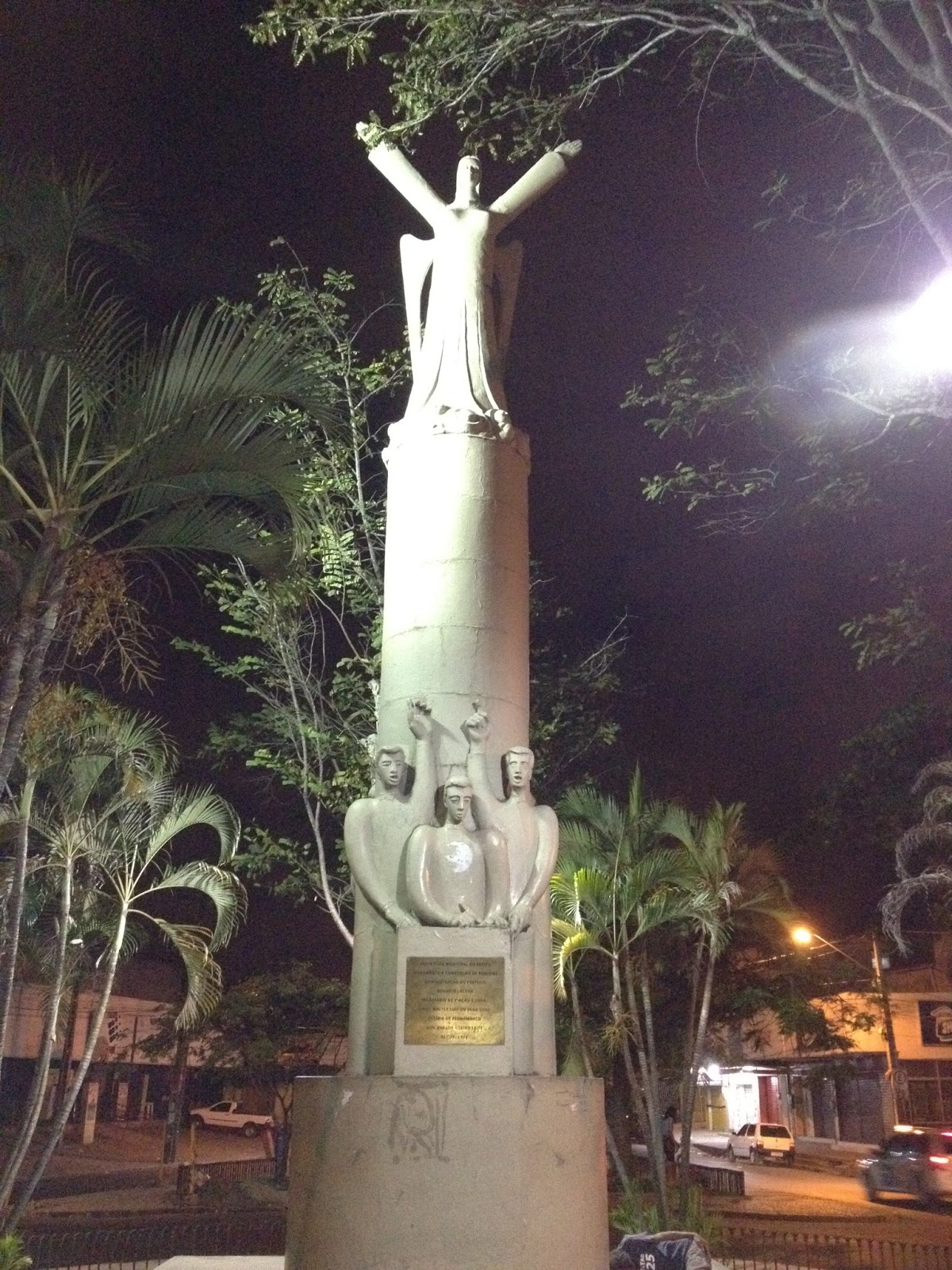 BEBERIBE NA REDE UM BAIRRO HISTÓRICO DO RECIFE