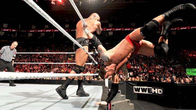 WWE In live!!!!: WADE BARRETT vs RANDY ORTON